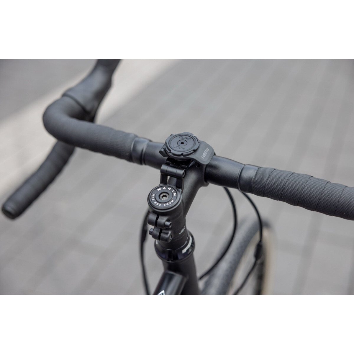 Quad Lock® Quad Lock® Adjustable Stem Cap Mount | Velonova